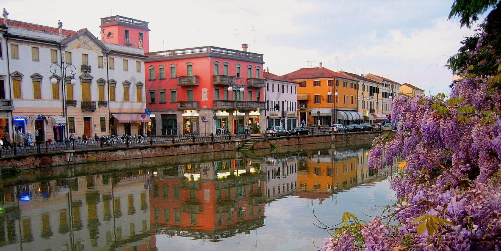 Adria Expat Guide | Magic Towns