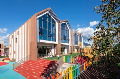 International Montessori School In Tirana