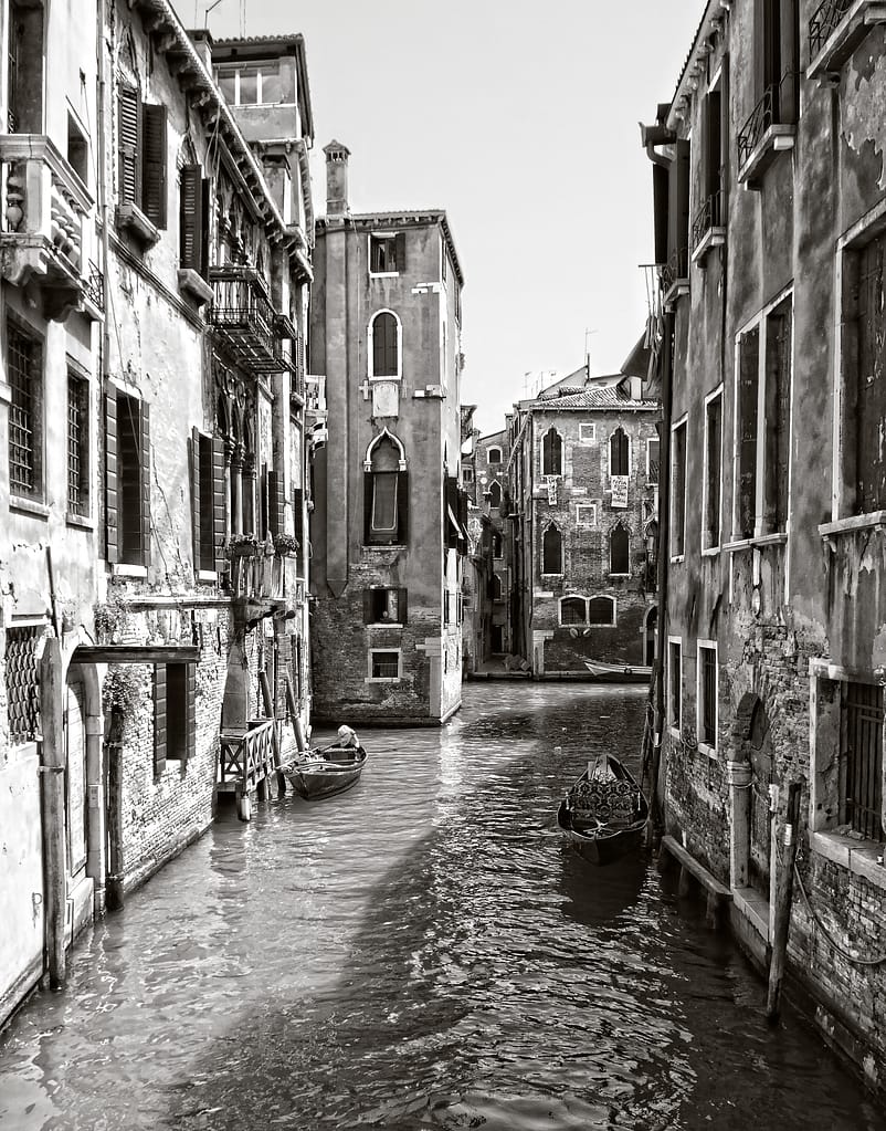 The History Of Veneto From The 1950s Onwards Through Key Events | Magic ...